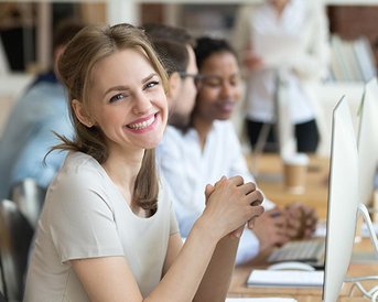 Studium: Formen, Abschlüsse & Studiengänge | SRH Fernhochschule